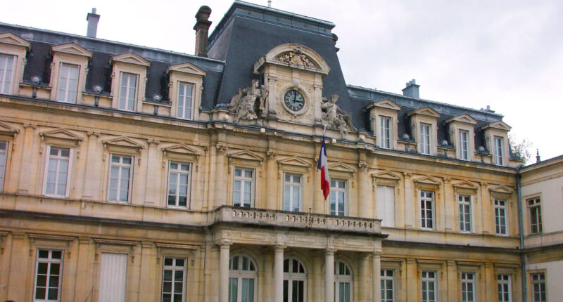 Préfecture - Mairie de Villars les Dombes